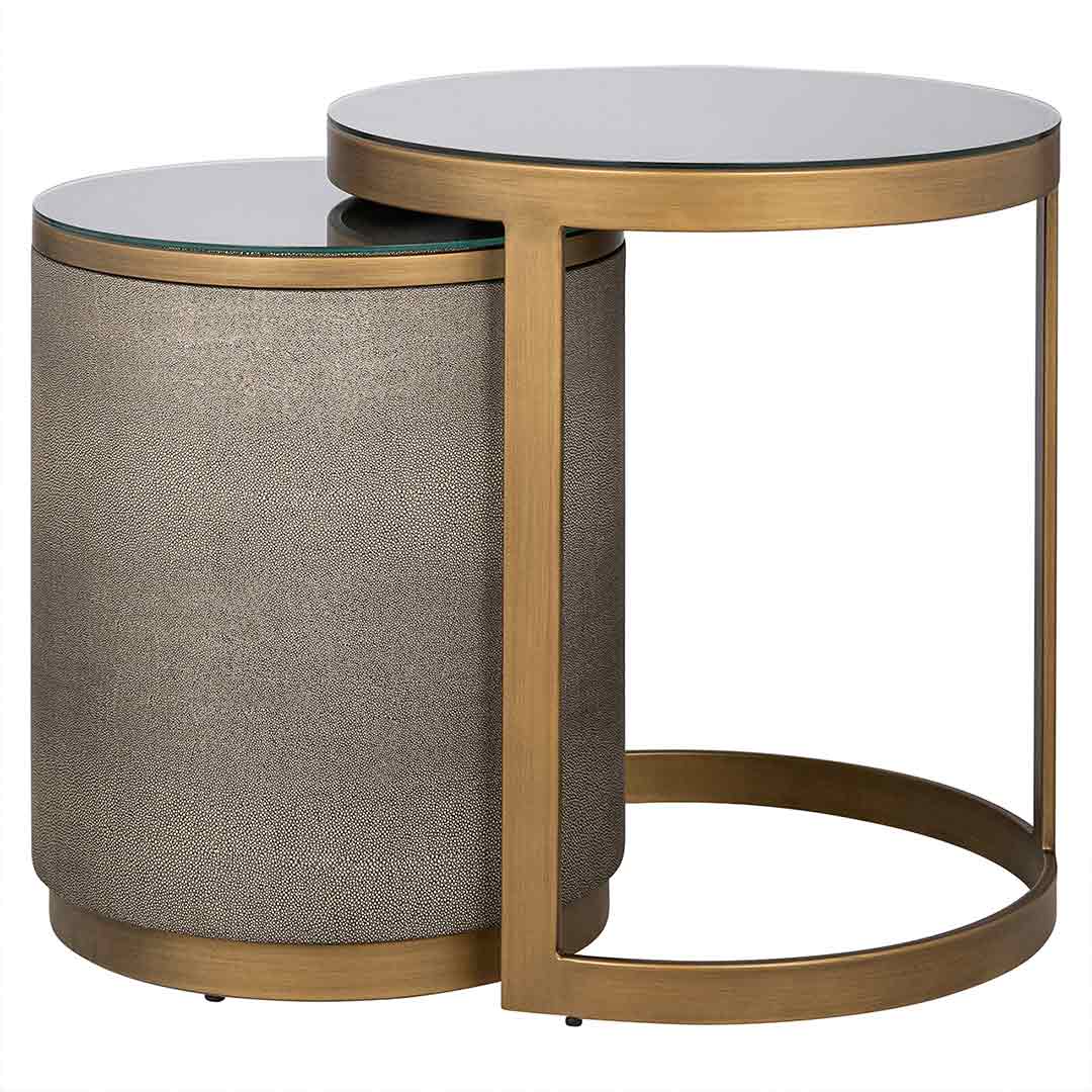 Richmond Interiors Bloomville End Table | Oliver Matthews